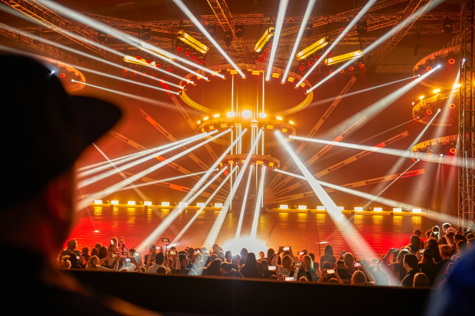 United Dance Arena – United Dance Arena jest zyskującym na coraz ...